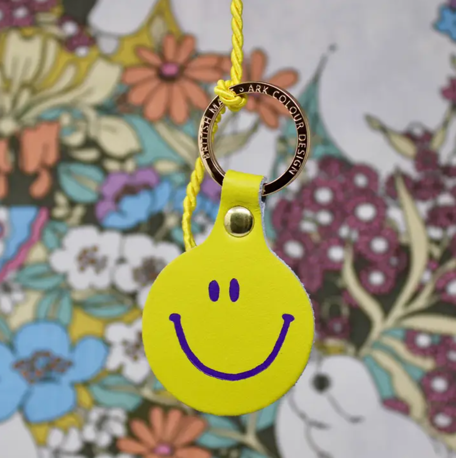 Smiley Face Key Fob in Acid Green – Sierra Winter