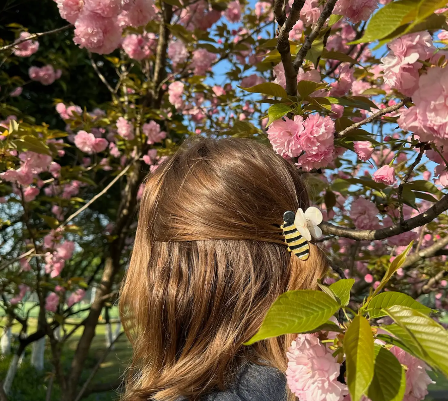 Mini Bee Hair Claw Clip – Sierra Winter